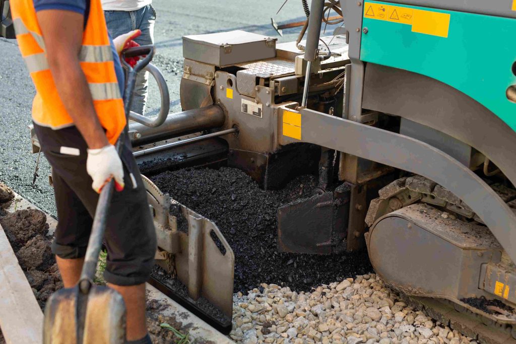 Machine Lay Tarmac for Commercial & Domestic UK